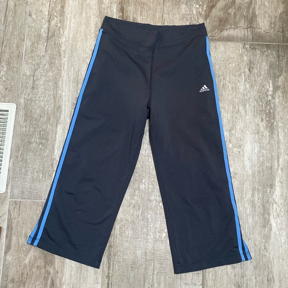 adidas | Pants & Jumpsuits | Adidas Capri Joggers | Poshmark